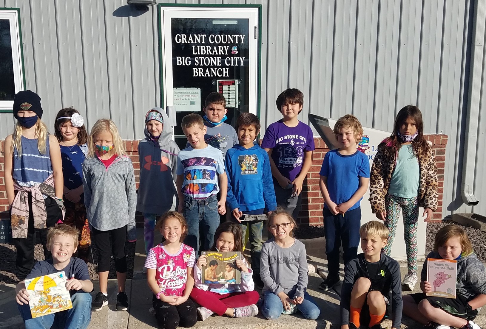 Second and Third Graders Visit Big Stone Library | The Valley Express