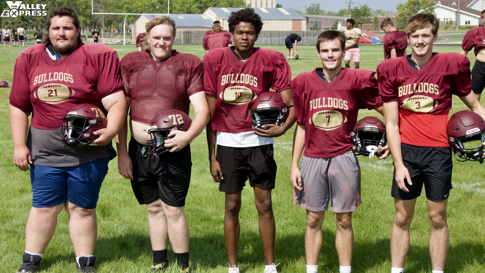 Six Seniors to Kick Off MHS Football Season | The Valley Express